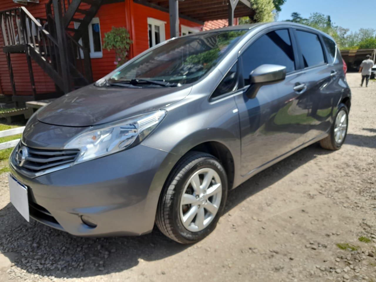 Nissan Note 1.6 Sense Pure Drive 2018 usado - Tienda Usados